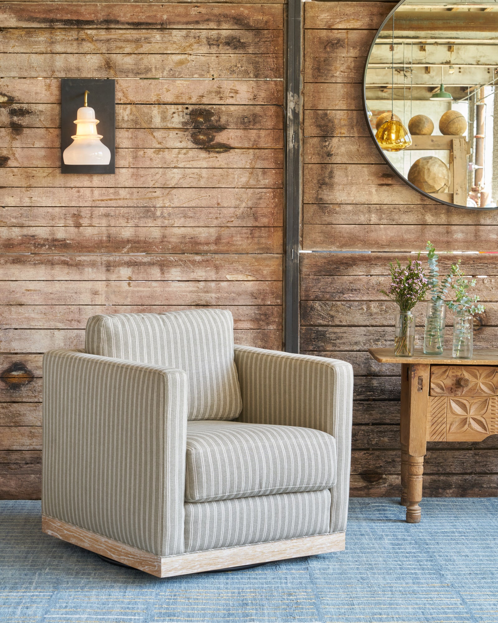 Cosmo Mini Chair – Cisco Home